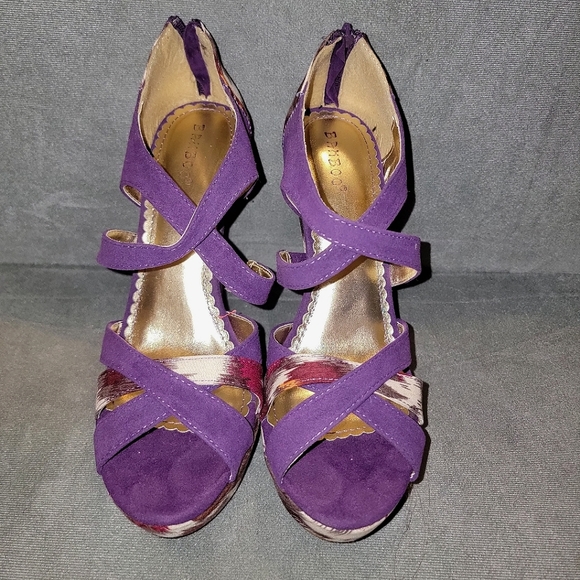 BAMBOO | Shoes | Pompei Wedge Plum | Poshmark